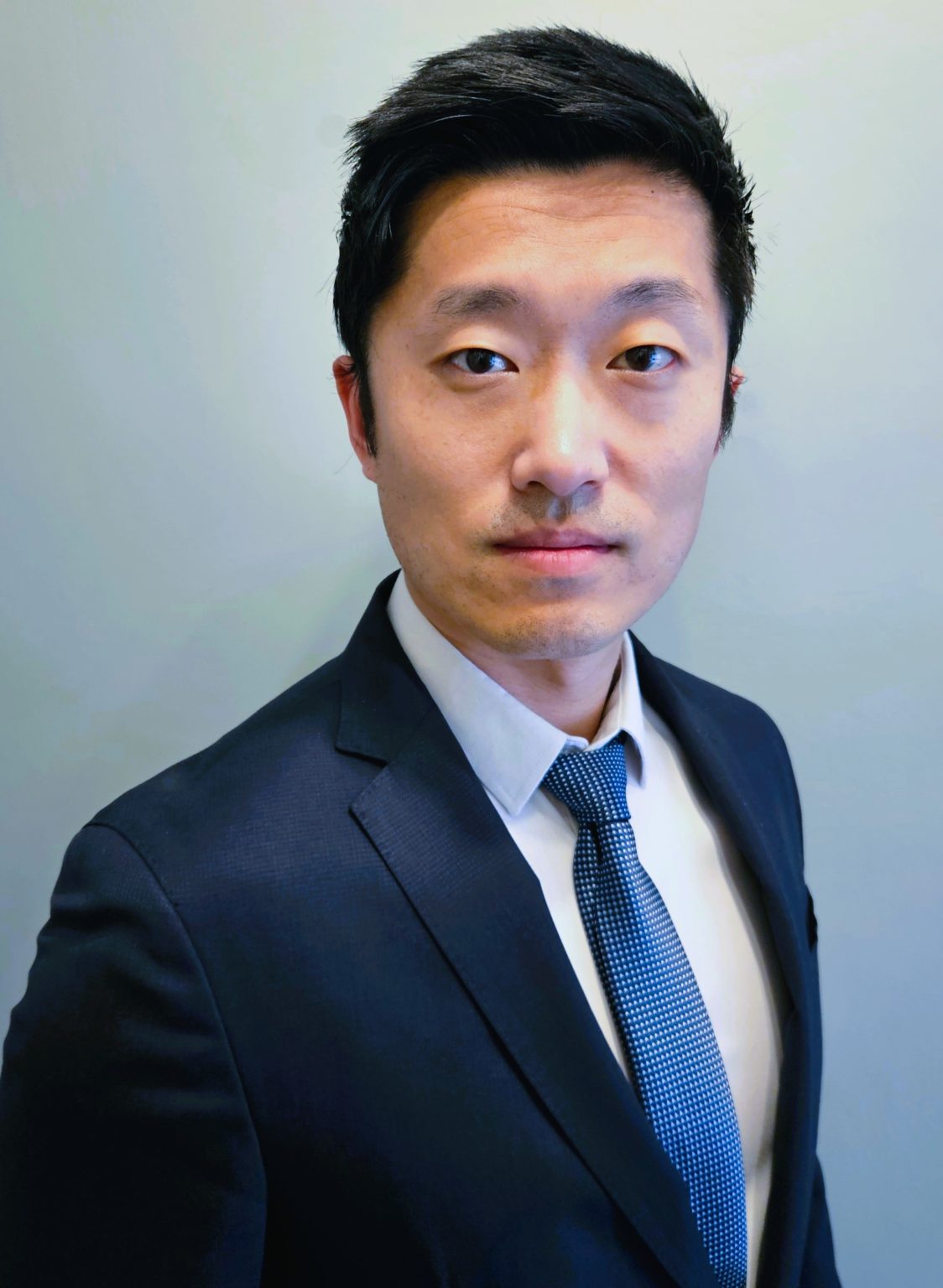 Mr Craig Zhao | Orthopaedic Consultant | KIMS Hospital, Kent
